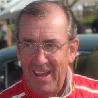 David Hobbs « OldRacingCars.com