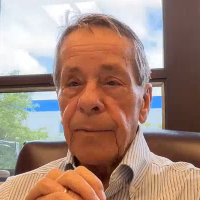 Howdy Holmes « OldRacingCars.com